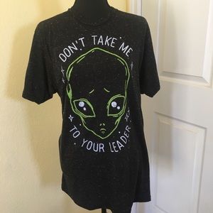 Hot Topic | Shirts | Hot Topic Mens Graphic Tee Size Large | Poshmark